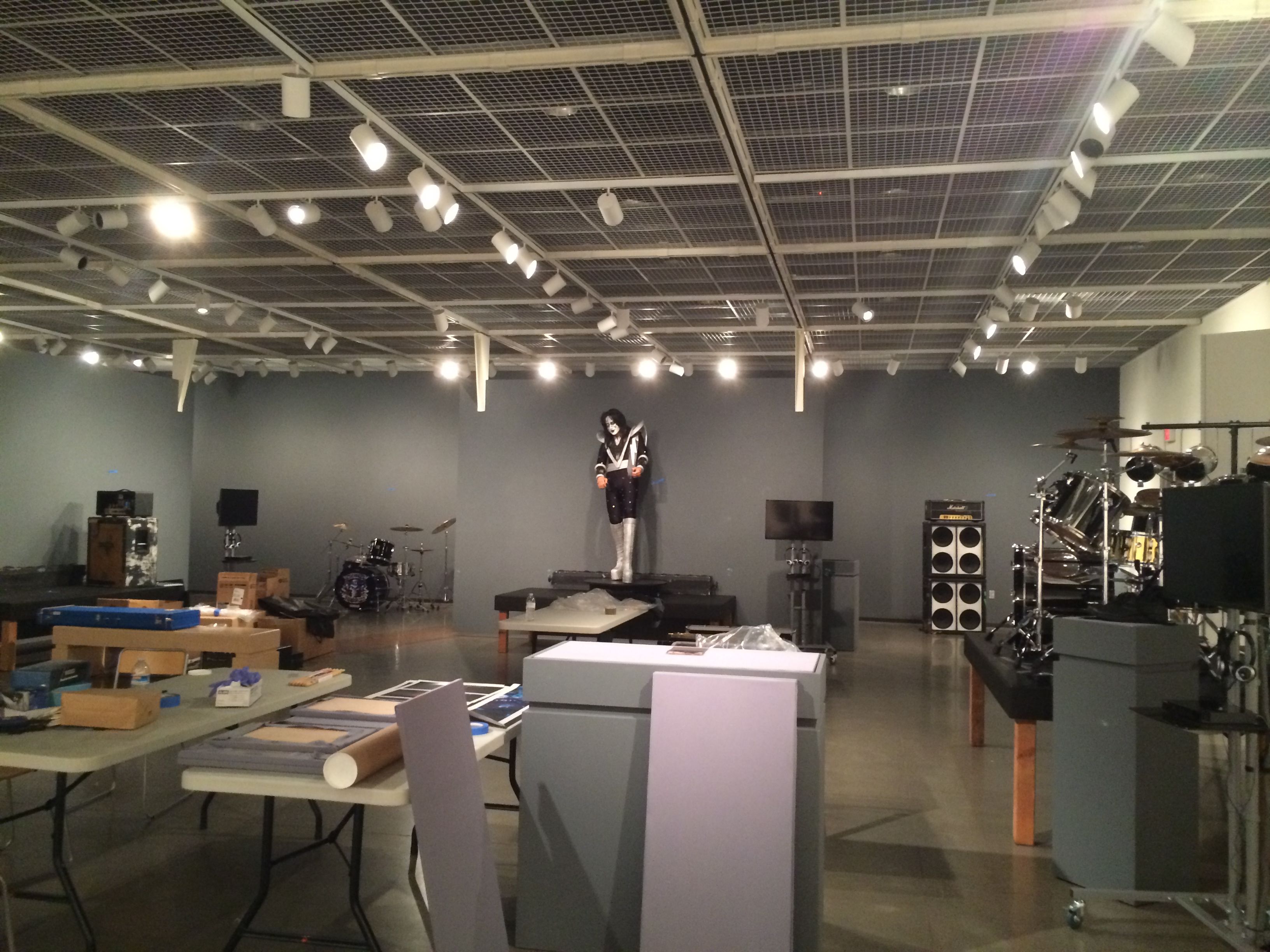 rocks-installation-in-progress – Carnegie Arts Center